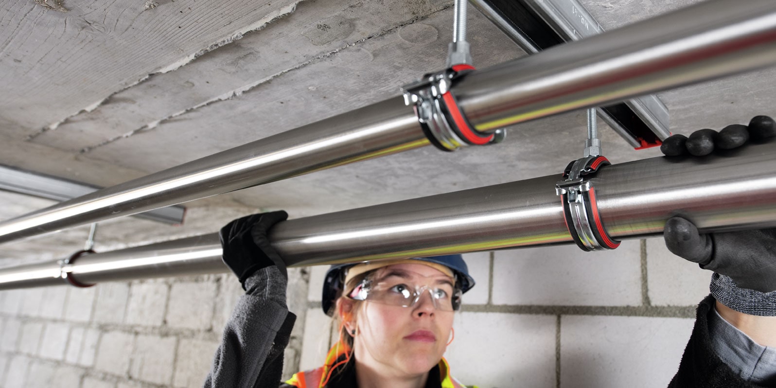 Rohrbefestigung an Decken und Wänden - Hilti Österreich